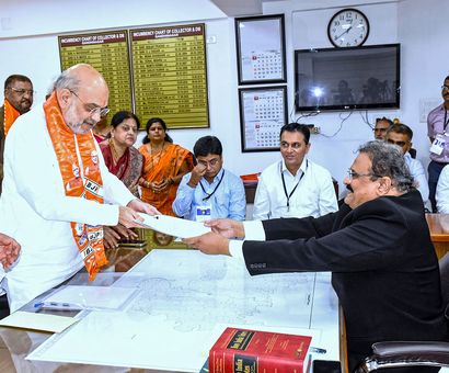 Amitbhai Is Ready For Battle! - Rediff Realtime News